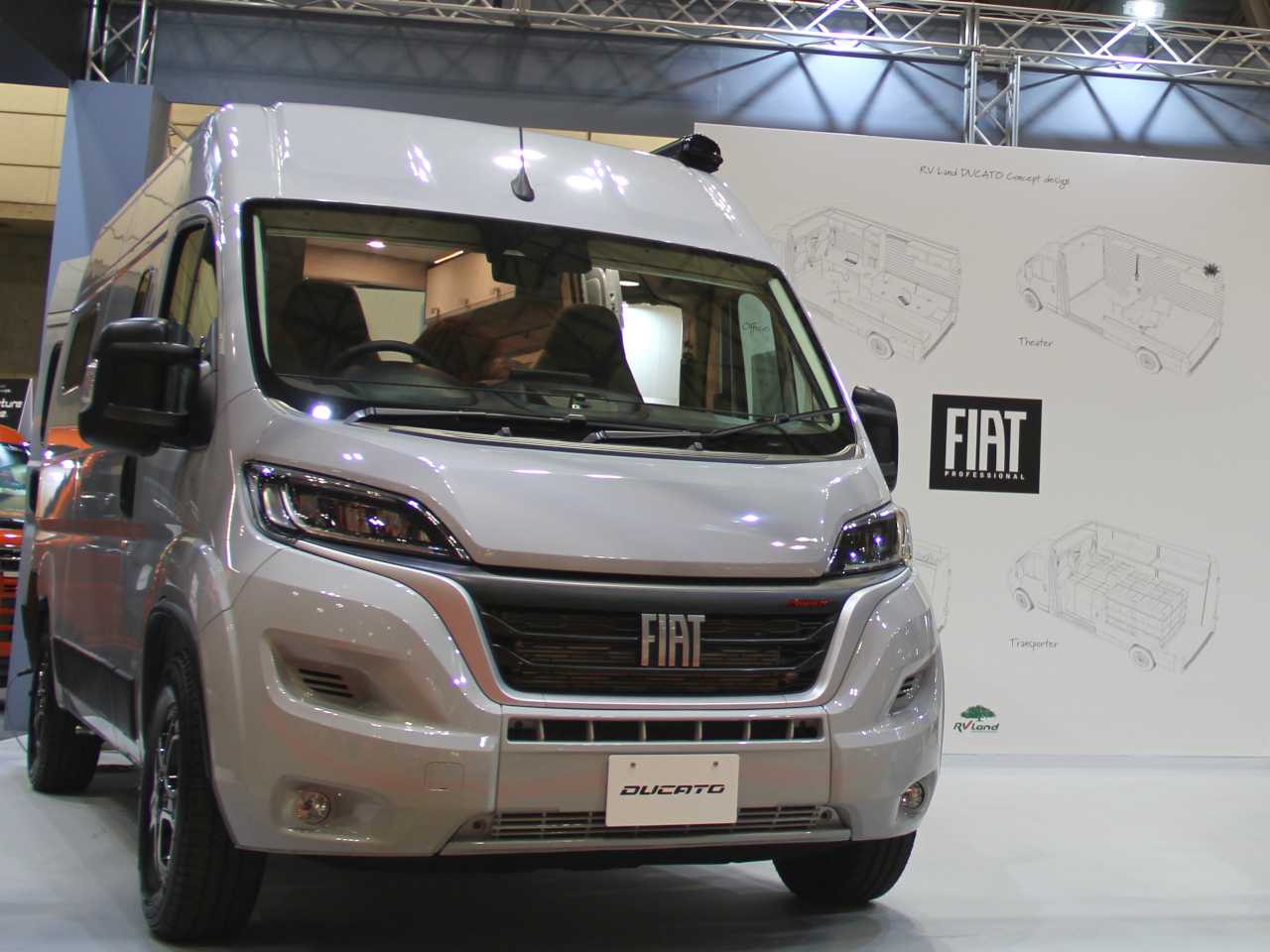 「フィアット デュカト」キャンピングカーの新車価格は？ 正規販売代理店5社の内装をチェック！ (2/3) | 車と旅のWEBメディア ...